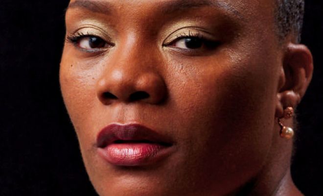 Featured Talent of the Week - "YOLANDA LAVET"